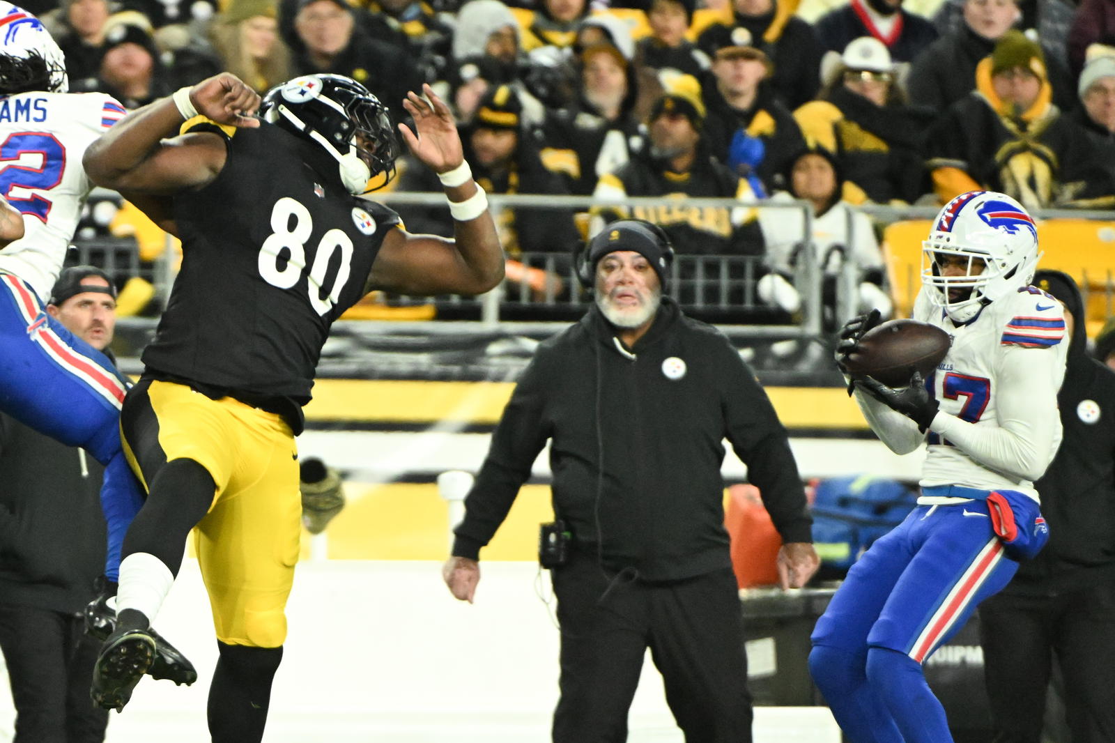 Christian Benford Named AFC Defensive Player Of The Week